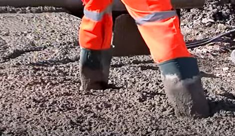 Self Compacting Concrete- Application, Materials, And Testing Of SCC